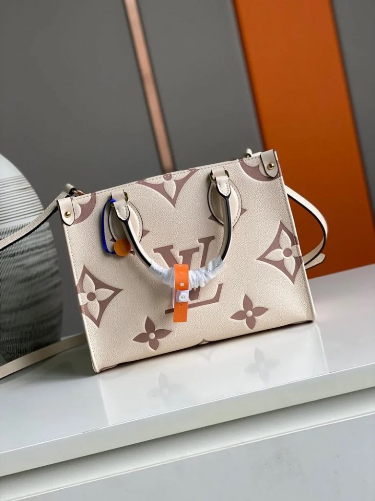 Lv Onthego Pm Size Guide | semashow.com